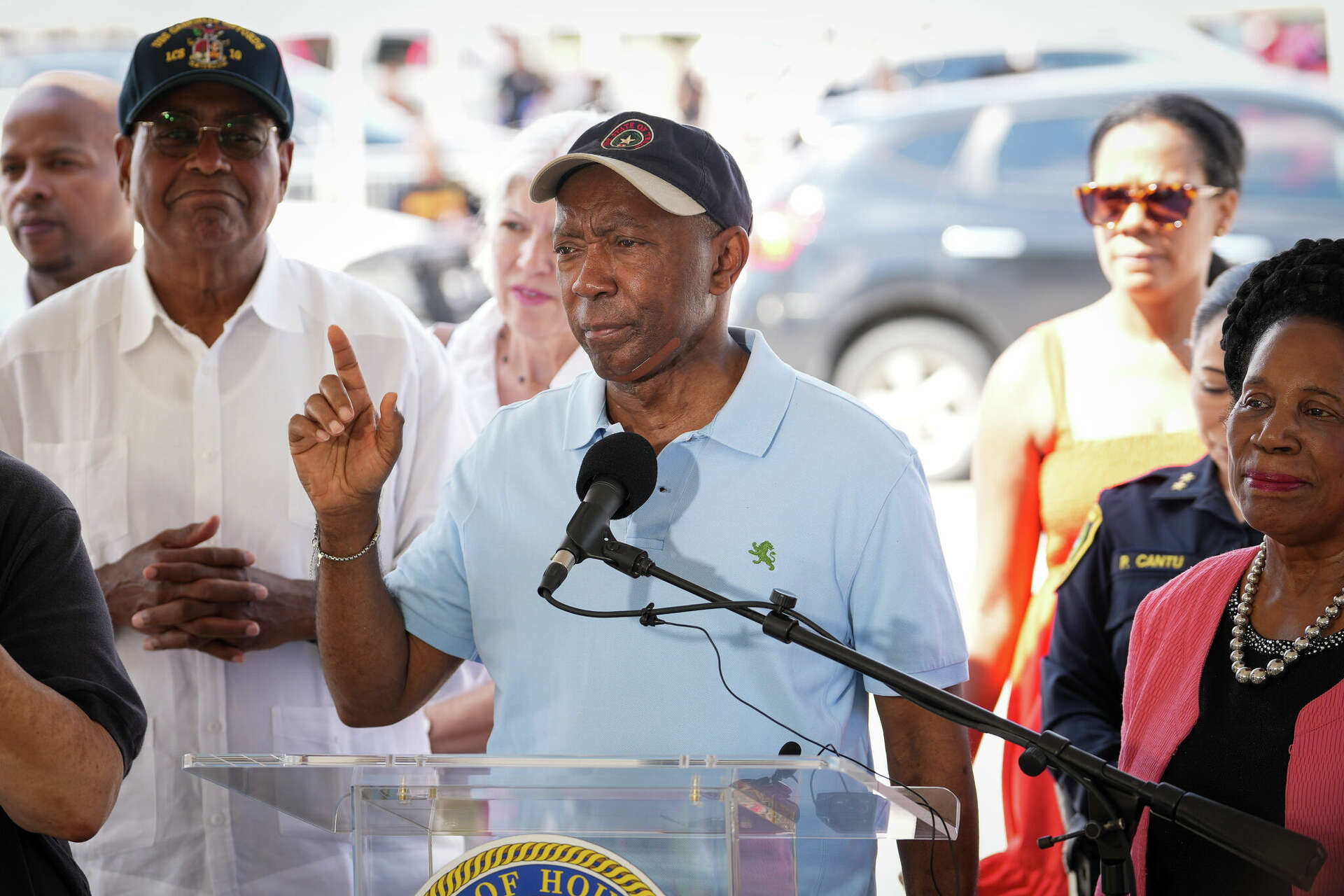 Texas leaders react to federal affirmative action ban