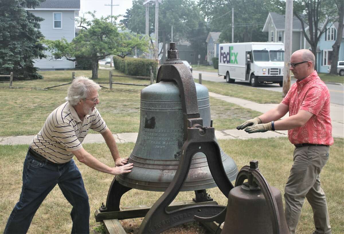 'Iconic' Manistee bell to find new home