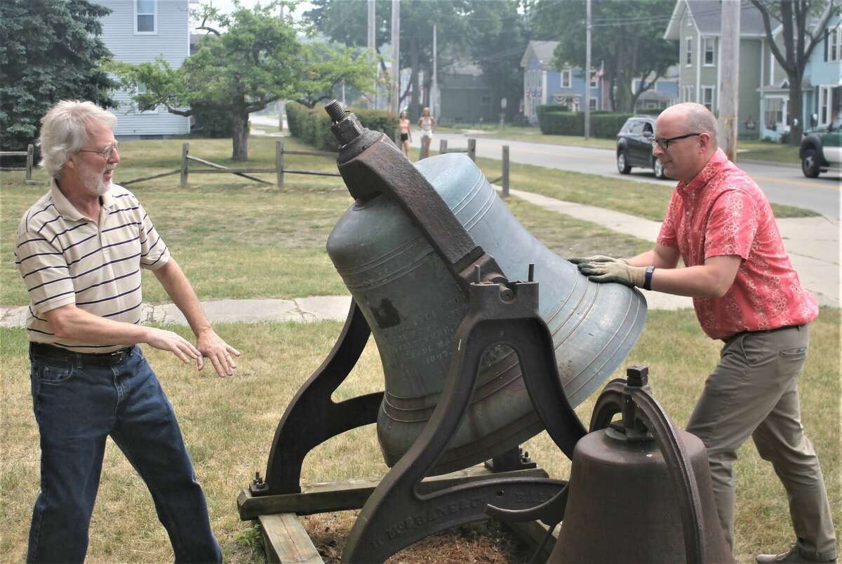 'Iconic' Manistee bell to find new home