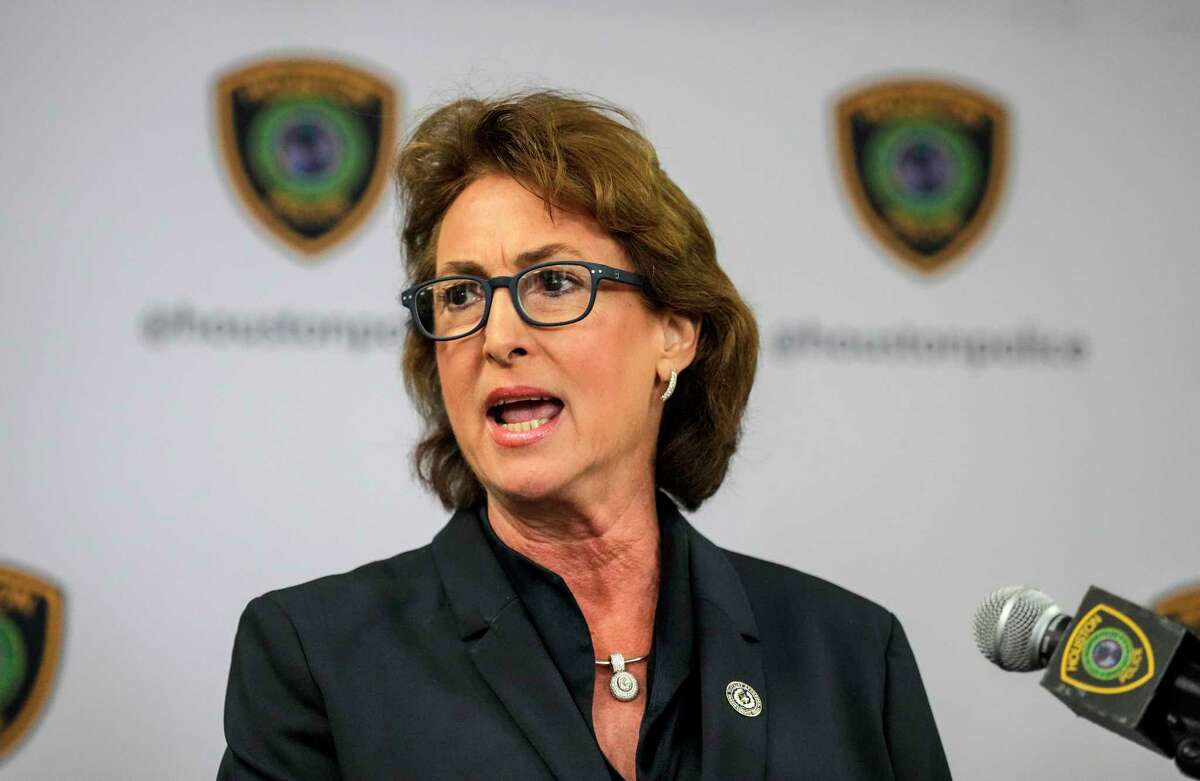 Harris County low-level drug policy reversed due to rise in fentanyl