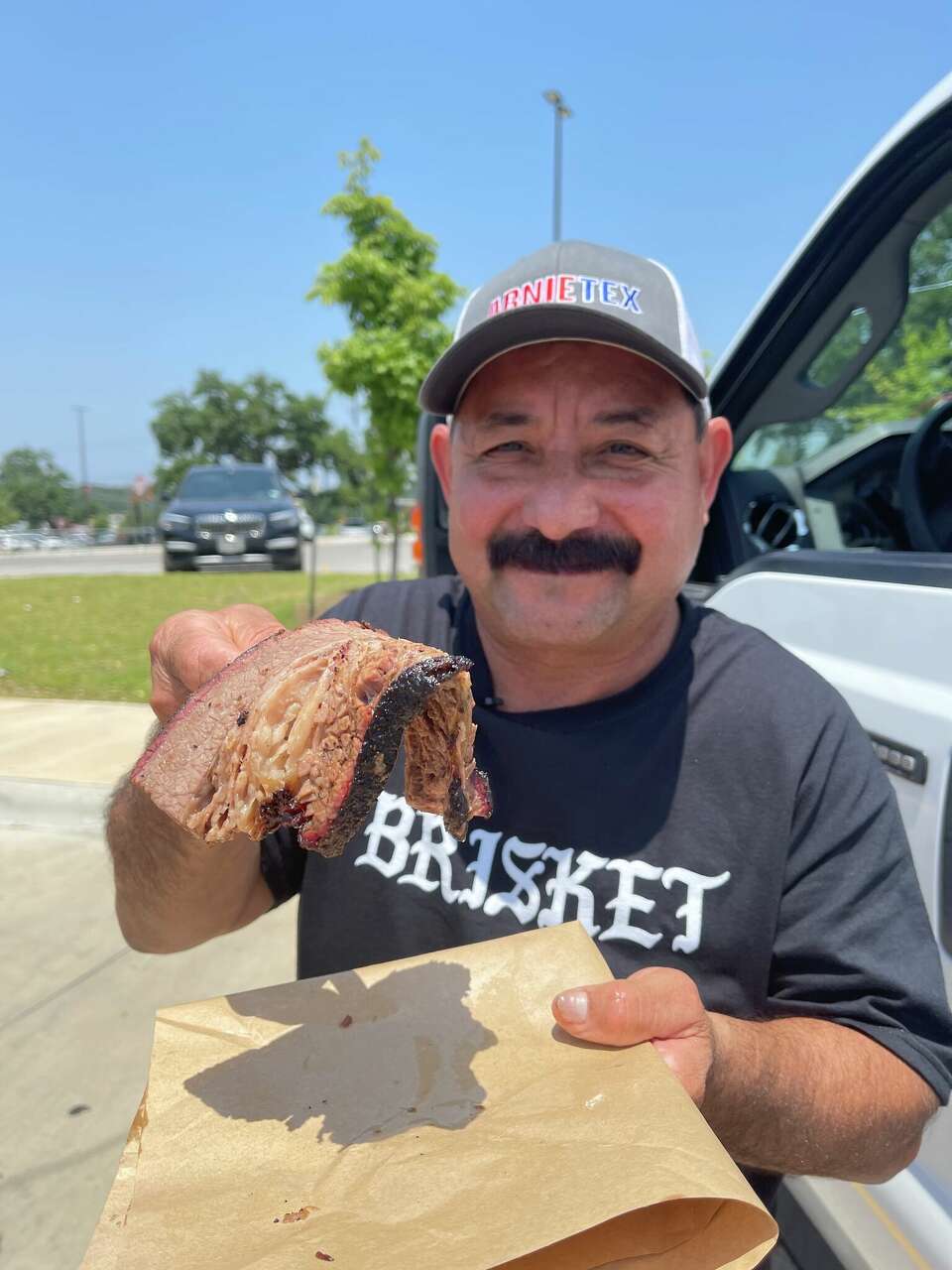 H-E-B's True Texas BBQ earns praise from Texas YouTuber