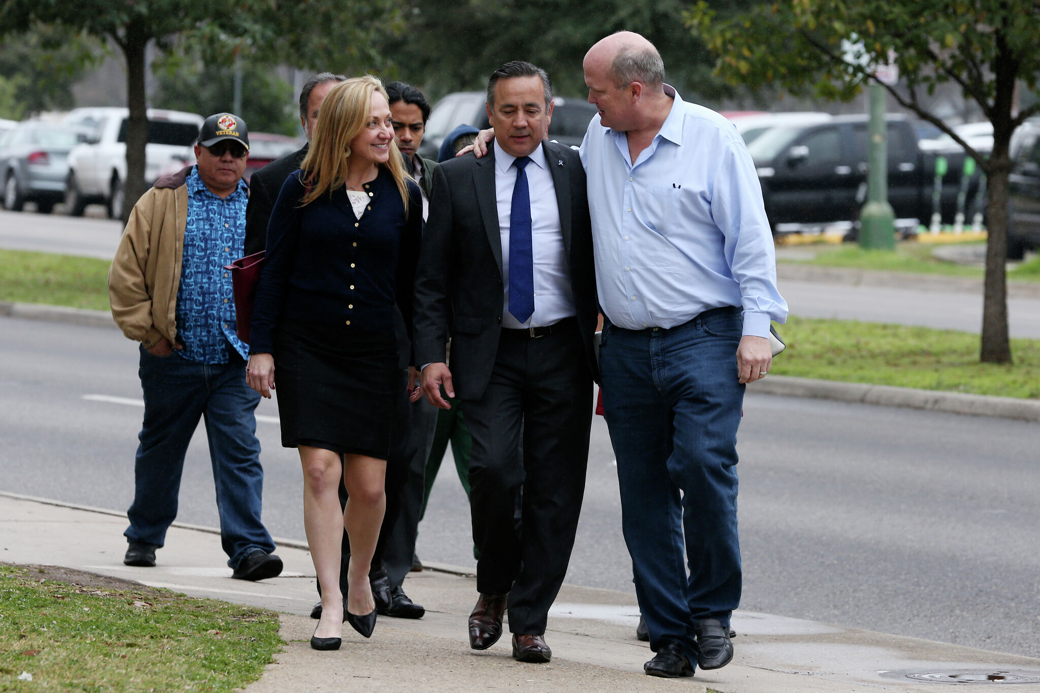 Carlos Uresti released from prison, enters halfway house