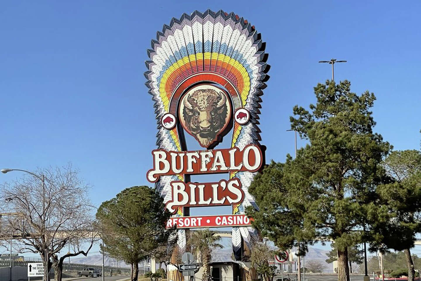 This town on Calif. border once bustled. Now, it’s quiet and quirky.