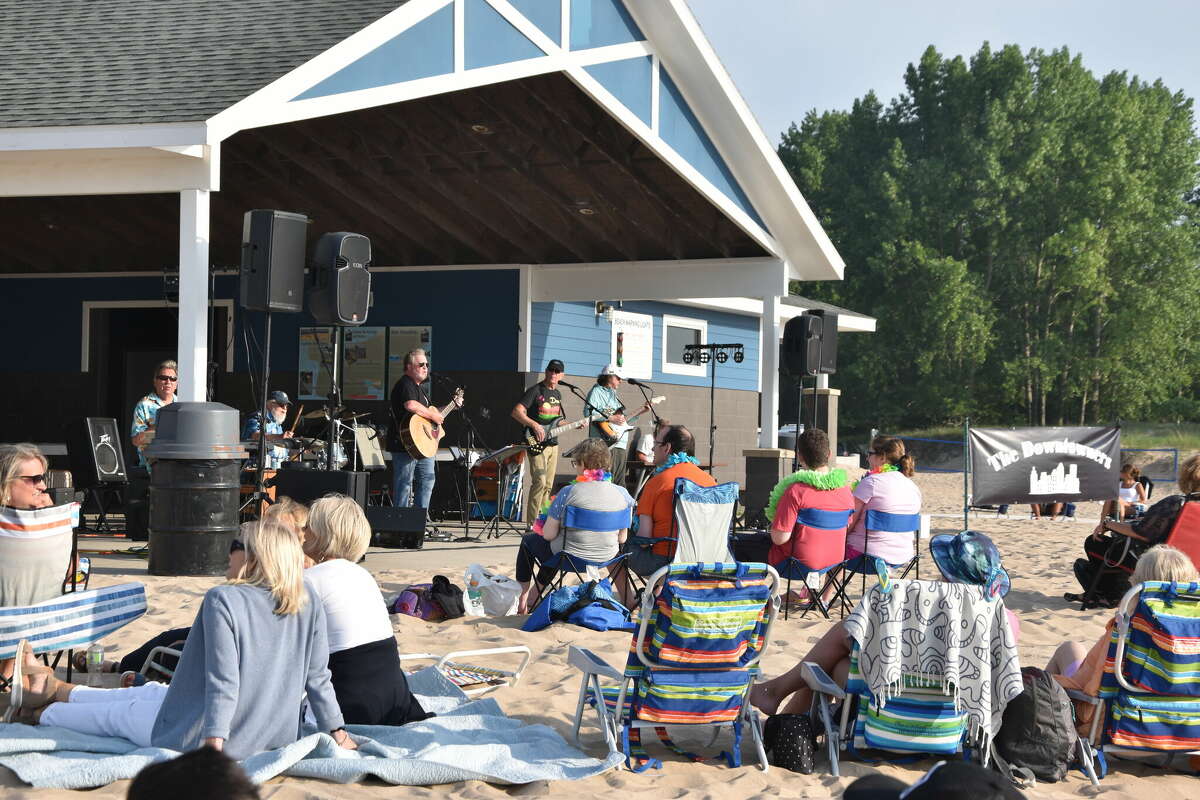 Manistee Jaycees Beach Jam event features The Downtowners