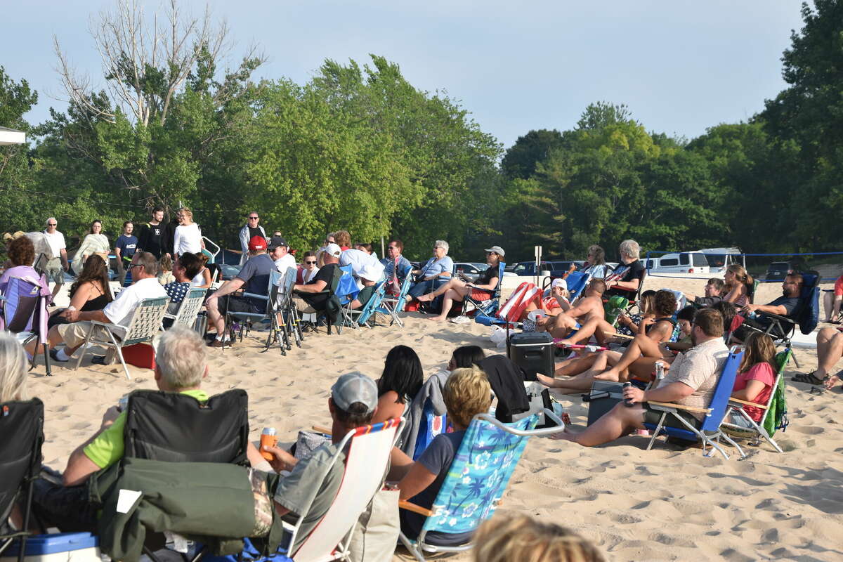 Manistee Jaycees Beach Jam event features The Downtowners
