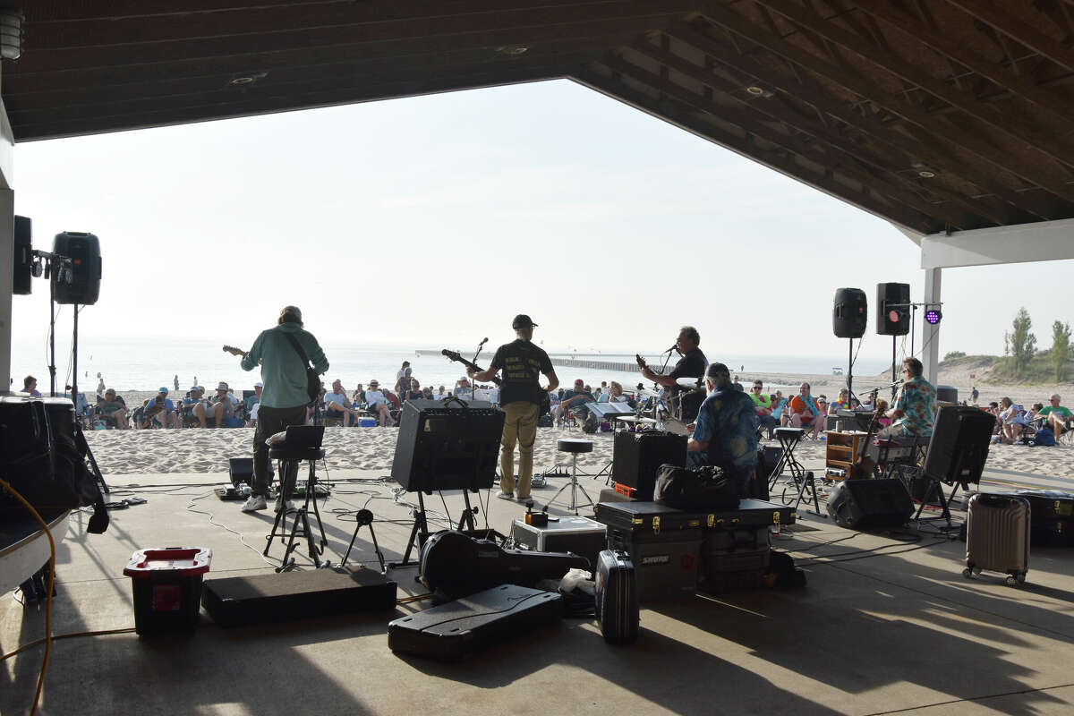 Manistee Jaycees Beach Jam event features The Downtowners