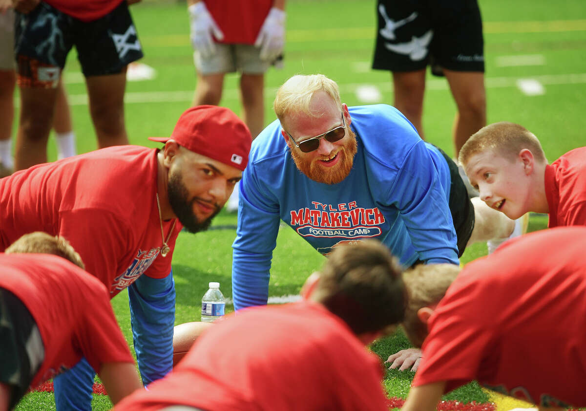 Buffalo Bills' Tyler Matakevich returns to St. Joseph for clinic