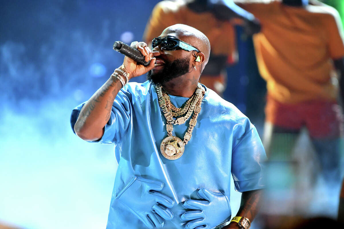 Davido and 5 more Nigerian Afrobeats performers everyone should know