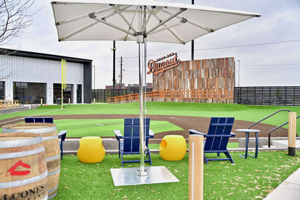 Home Run Dugout: Experience baseball like never before