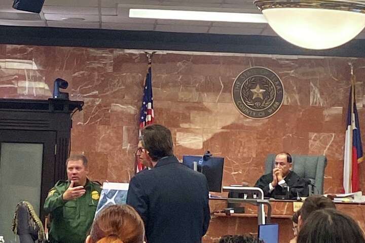 Ex-USBP agent Burgos-Aviles gets life in prison over death penalty