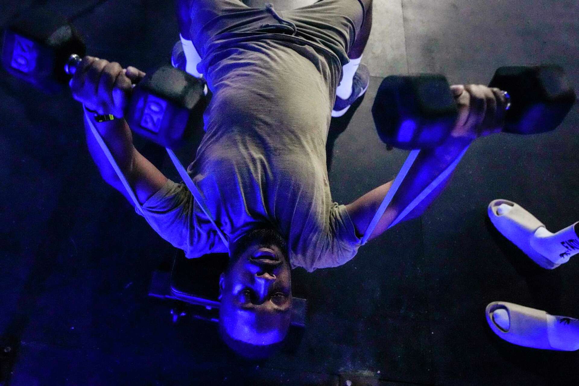 NFL workout: What's an offseason workout like? We tried one ourselves