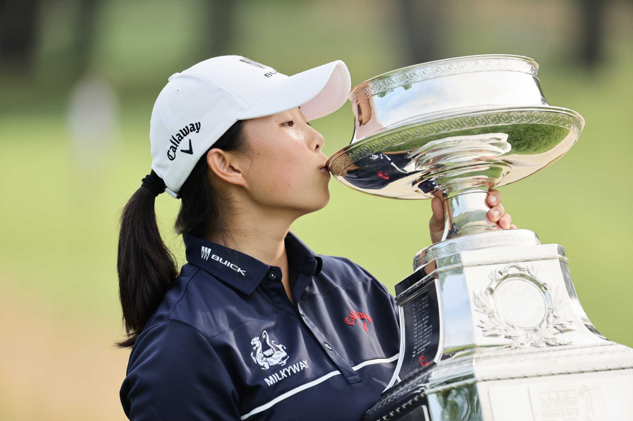 Steph Curry’s congratulatory video wows young Chinese golfer