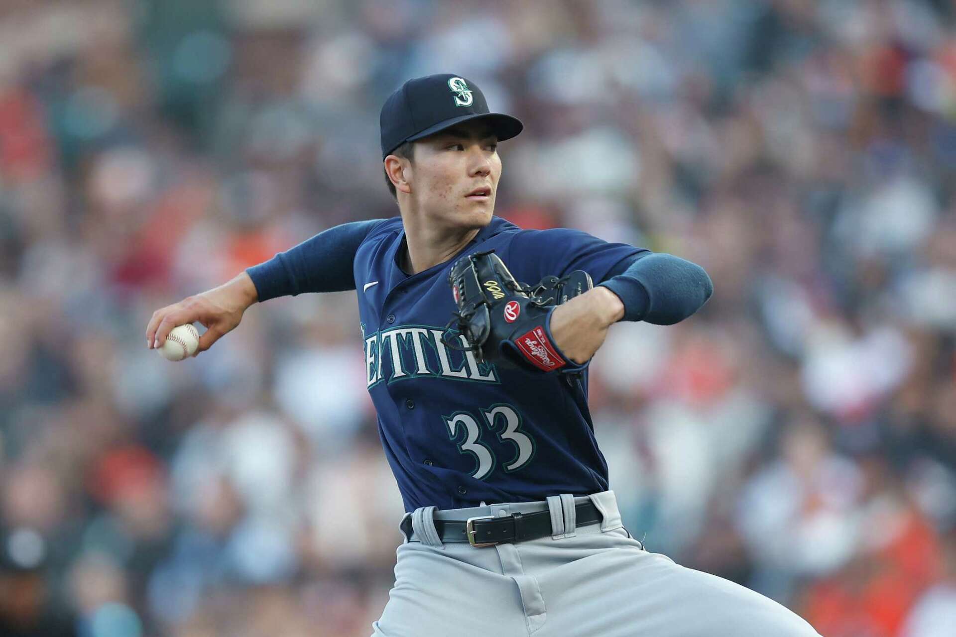 A Giants fan growing up, Alameda's Bryan Woo thrives in Seattle's win