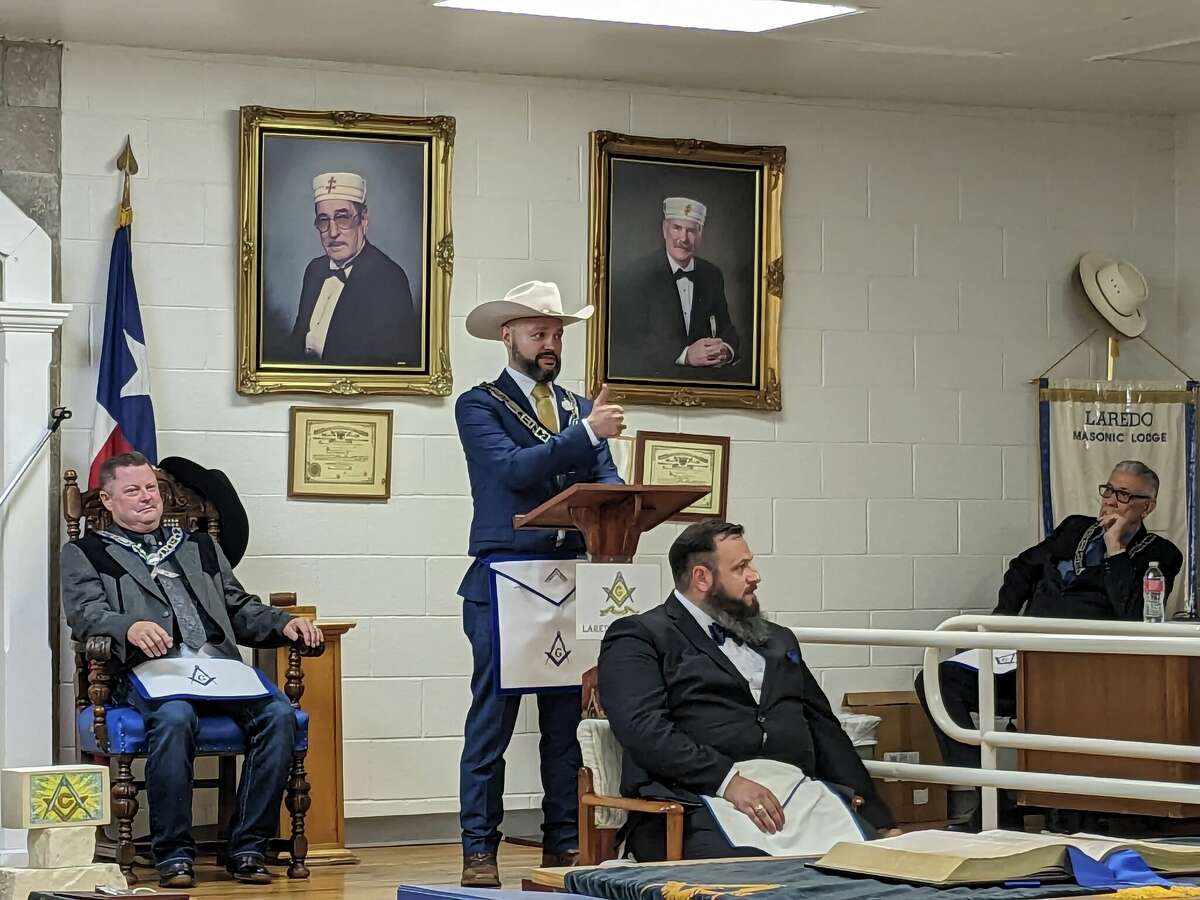 Next officers for Laredo Masonic Lodge installed