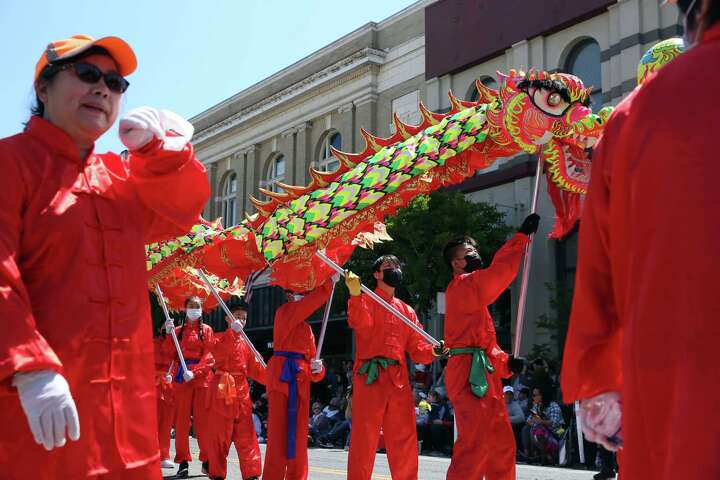 Alameda July Fourth parade brings patriotism, politics to 3-mile event