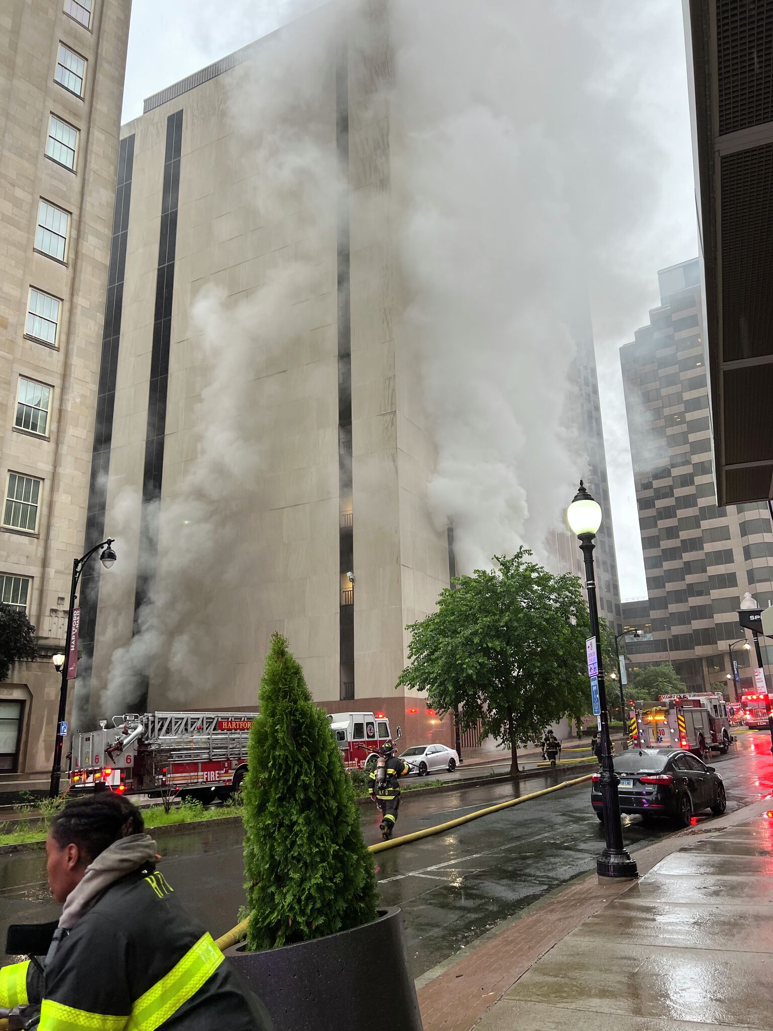 Ten-story building caught on fire in downtown Hartford
