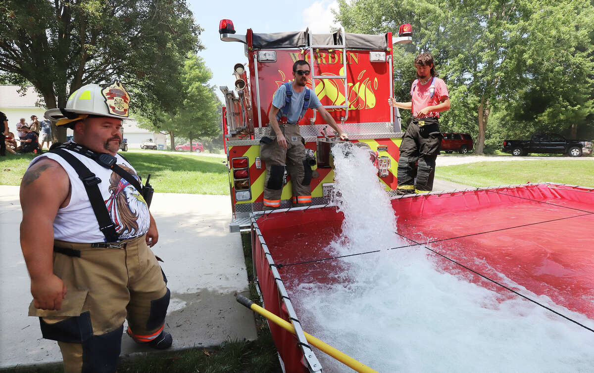 Seven departments battle July 4th Holiday Shores house fire