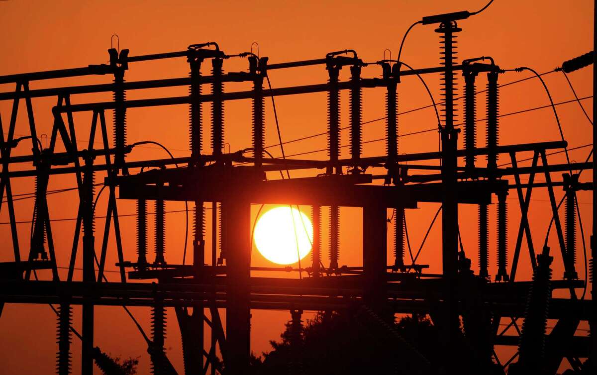 Texas power demand hit a record Wednesday as temperatures soared