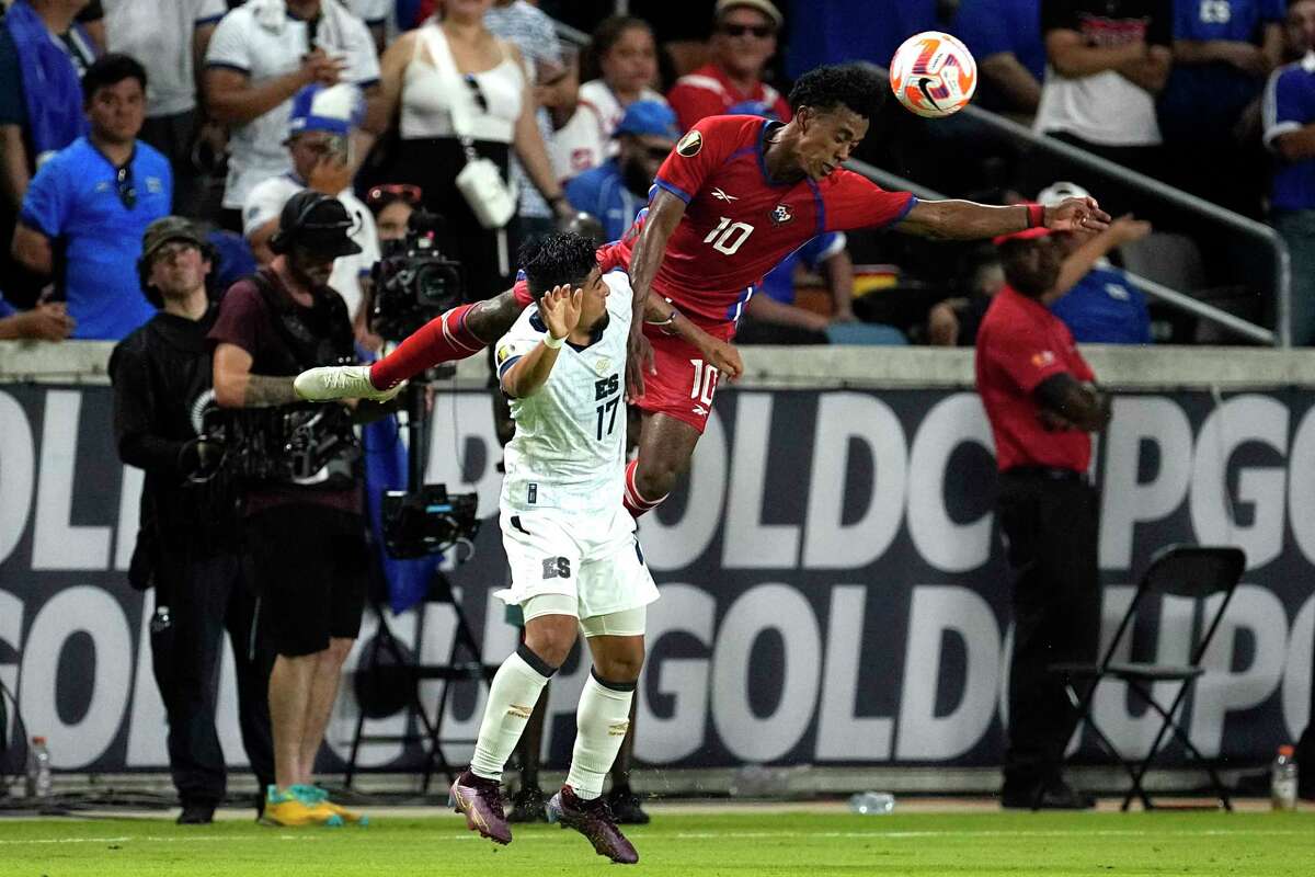 Gold Cup: Canada tops Cuba, sets up match with U.S. in quarterfinals