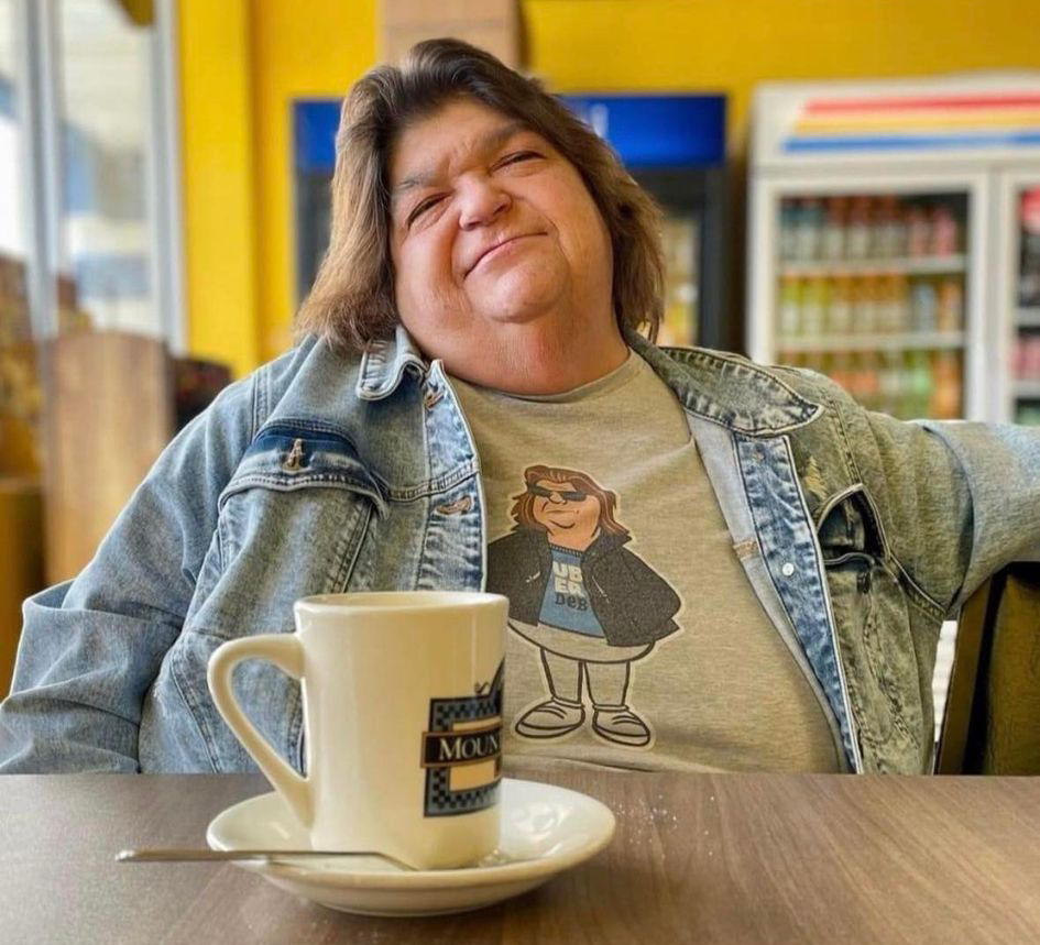 East Haven's 'Uber Deb' of Barstool pizza reviews fame dies at 61