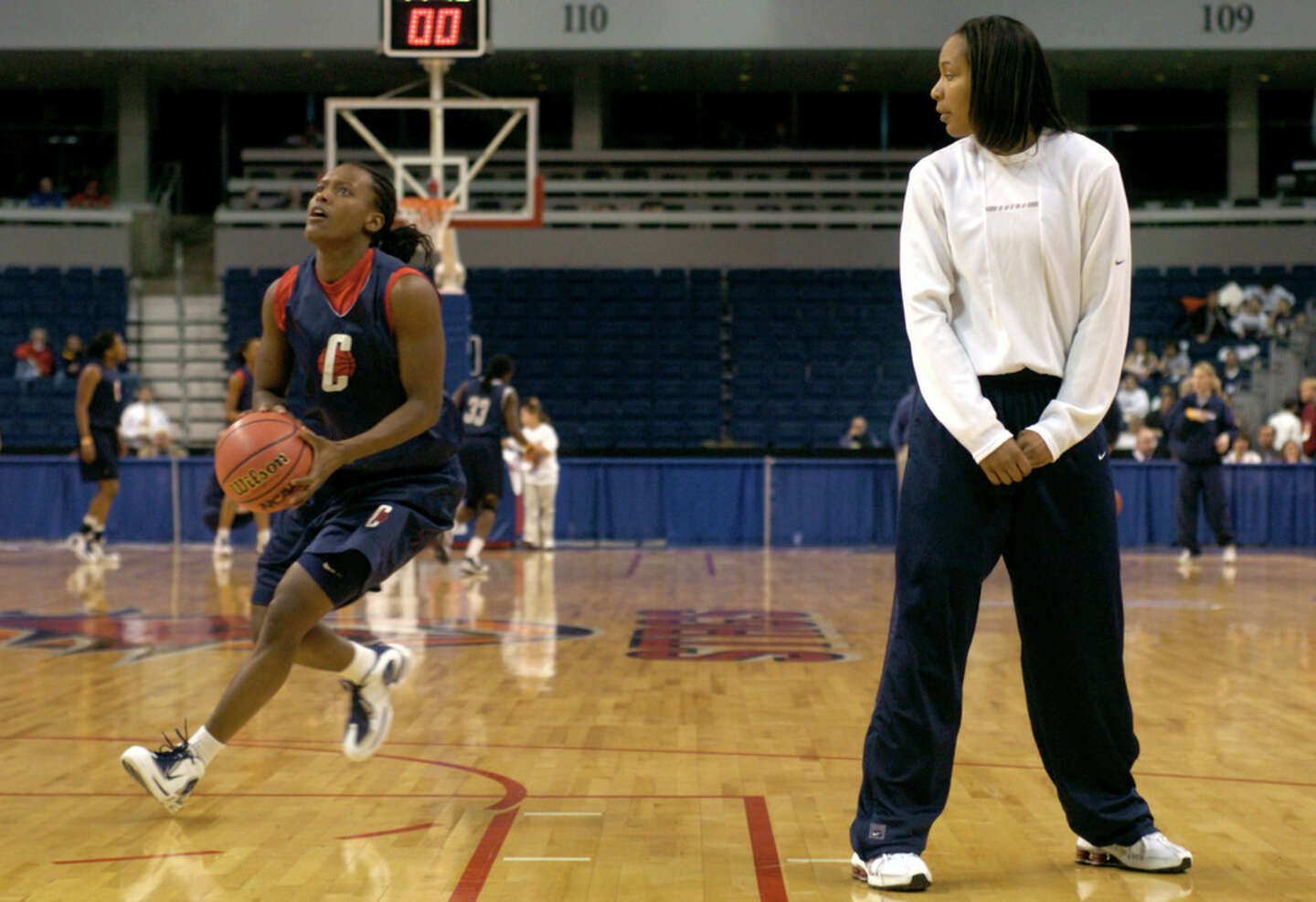 UConn alum Ashley Battle joins WNBA's Portland Fire
