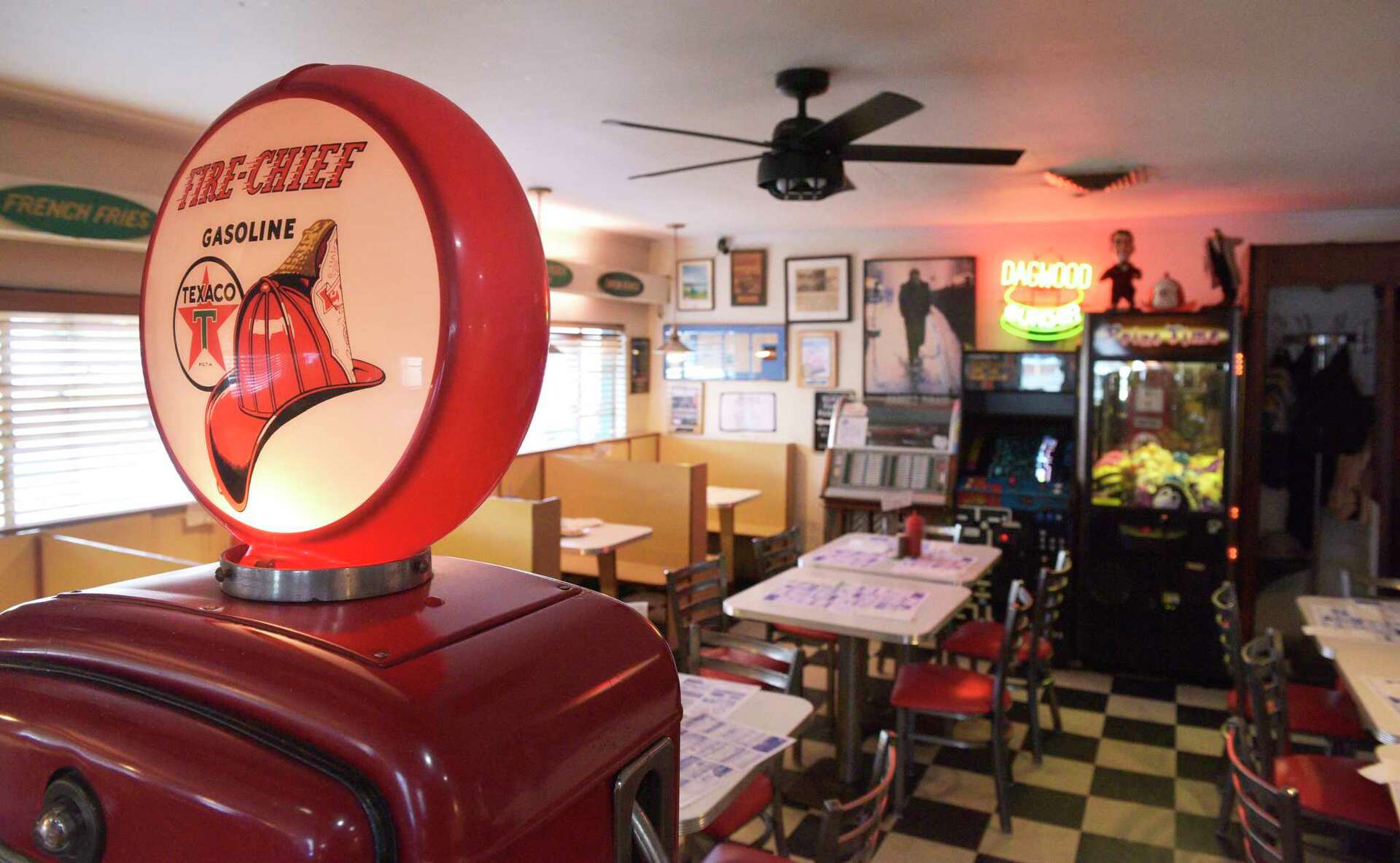 Sycamore Drive-In Restaurant, a Bethel ‘icon,’ to reopen