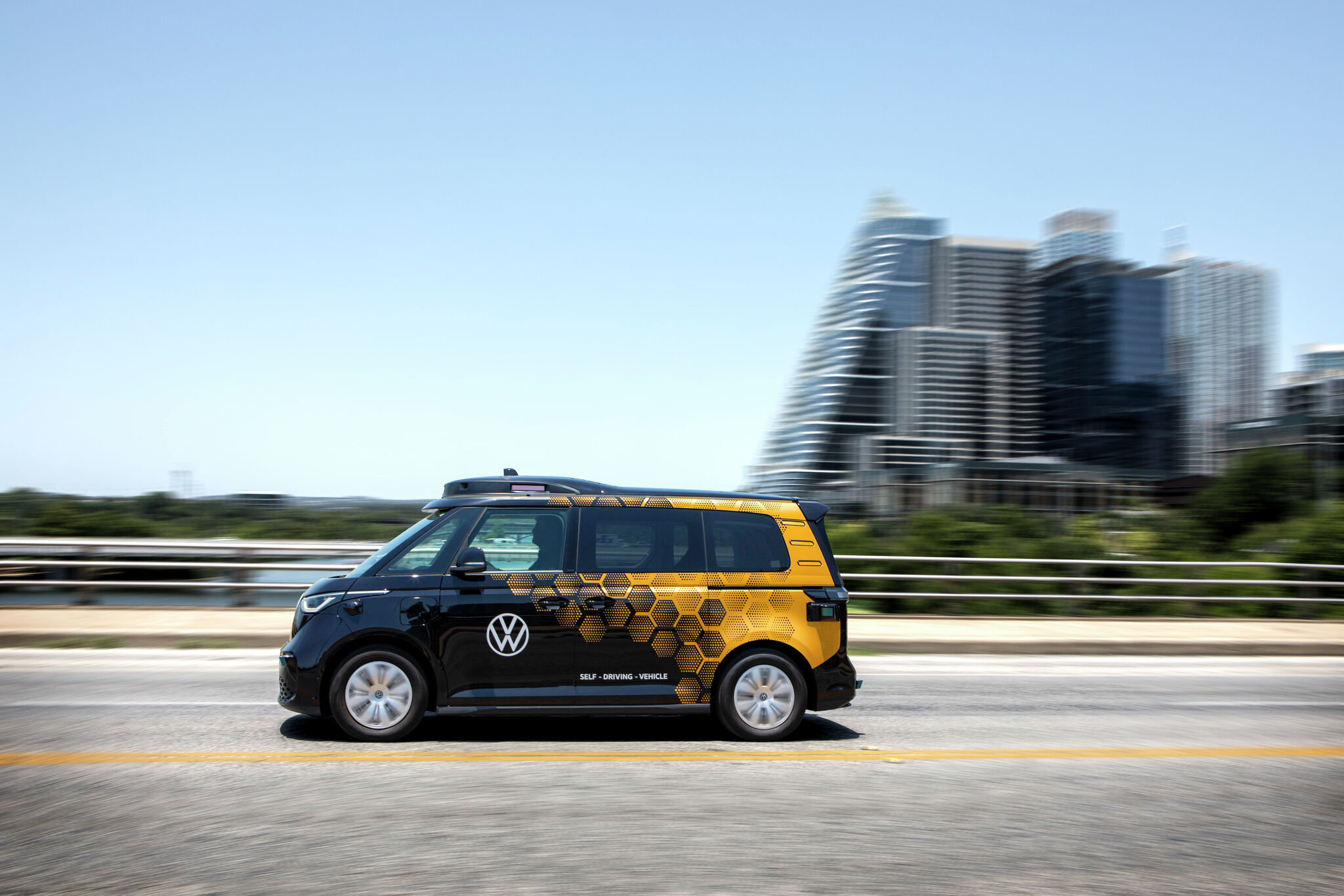 More driverless vehicles are coming to Texas in July