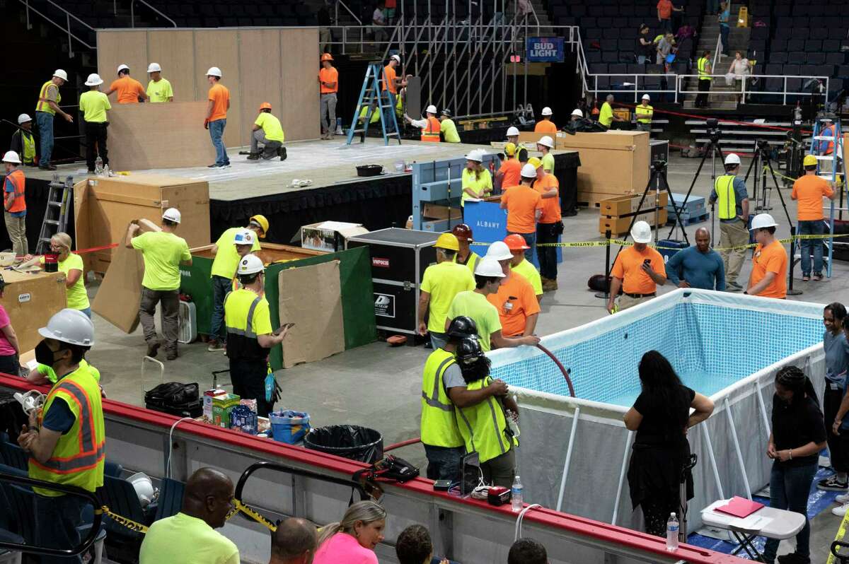 Jehovah's Witnesses prepare for 3-day convention in Albany