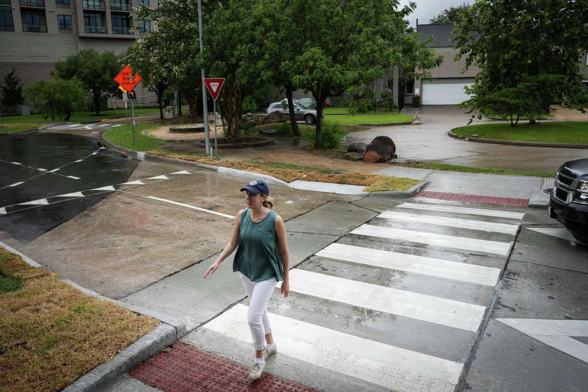 New pavement, signs eases bumpy ride of Washington-Westcott roundabout