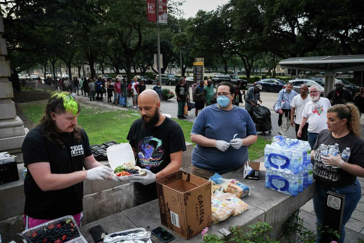 Food Not Bombs fined more than $10K for feeding Houston's homeless