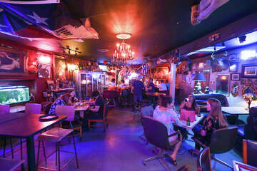 Houston's best dive bars to visit for National Dive Bar Day