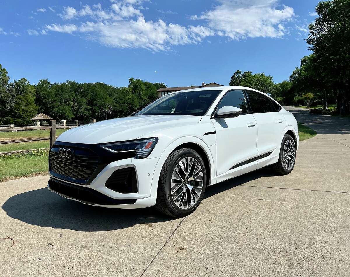 REVIEW: 2024 Audi Q8 Sportback S Line e-tron Prestige