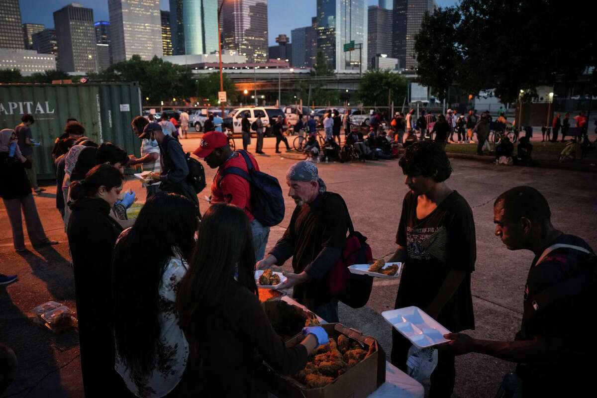 Food Not Bombs fined more than $10K for feeding Houston's homeless