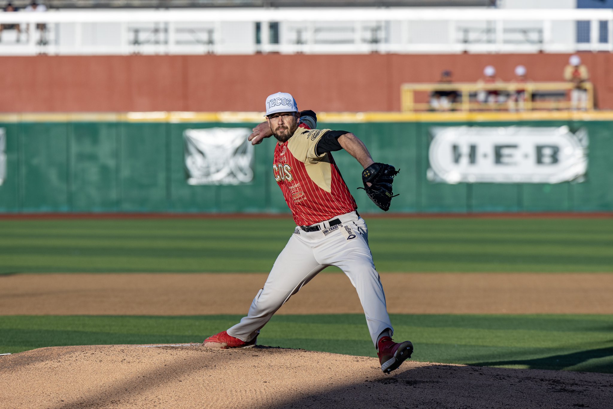 Tecos clinch series victory over Diablos Rojos