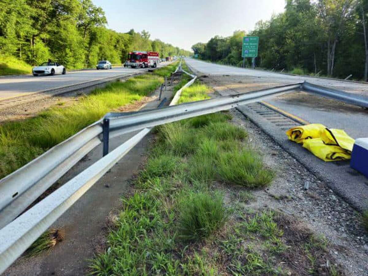 Tractor-trailer crash closed I-395 in Waterford for more than 12 hours