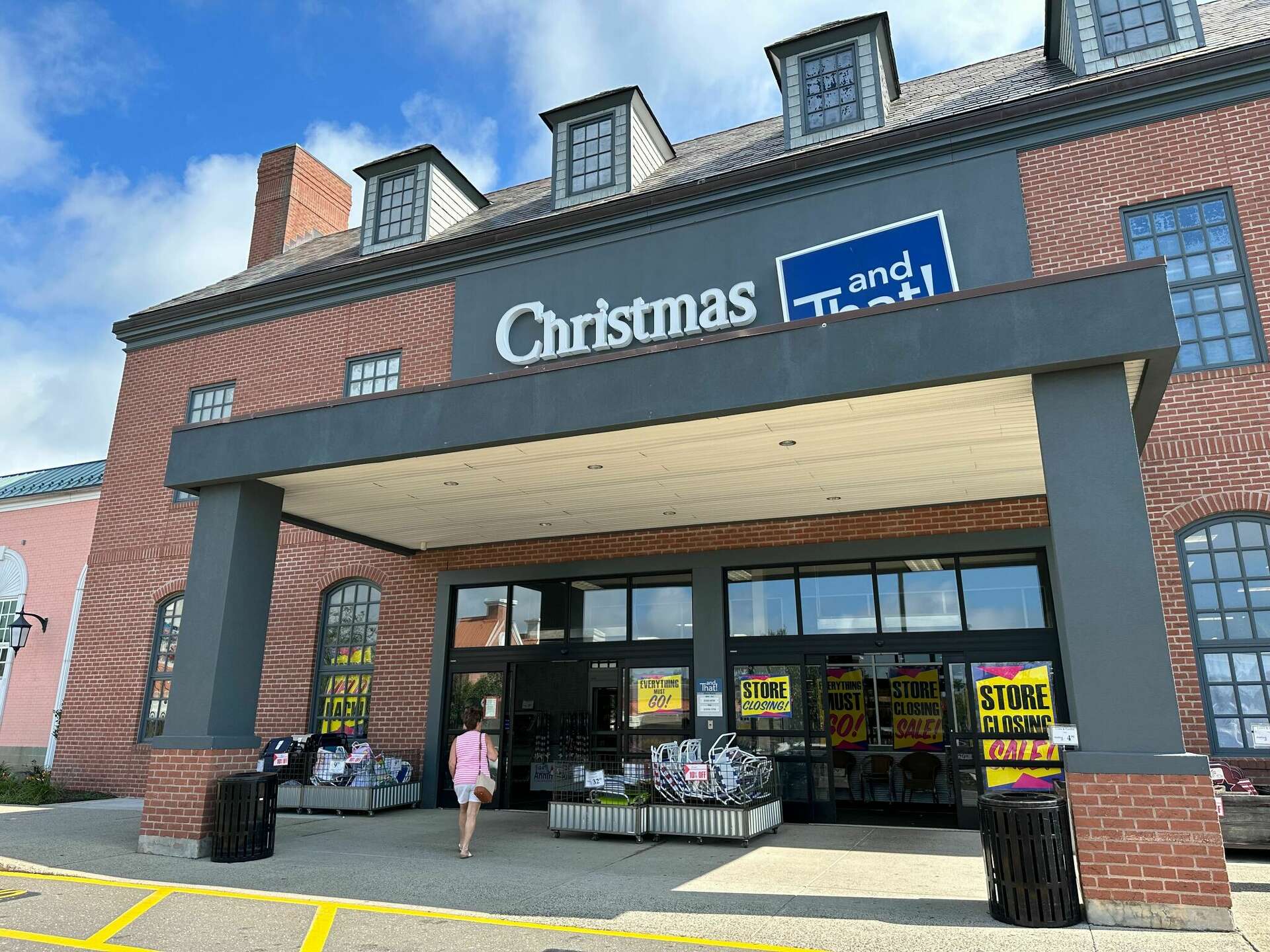 Efforts to bring well-known grocer to Orange at an impasse