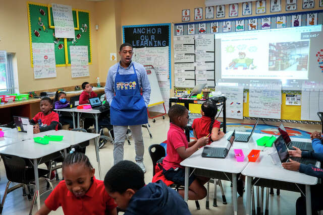 HISD students improve most MAP scores in first year under Mike Miles