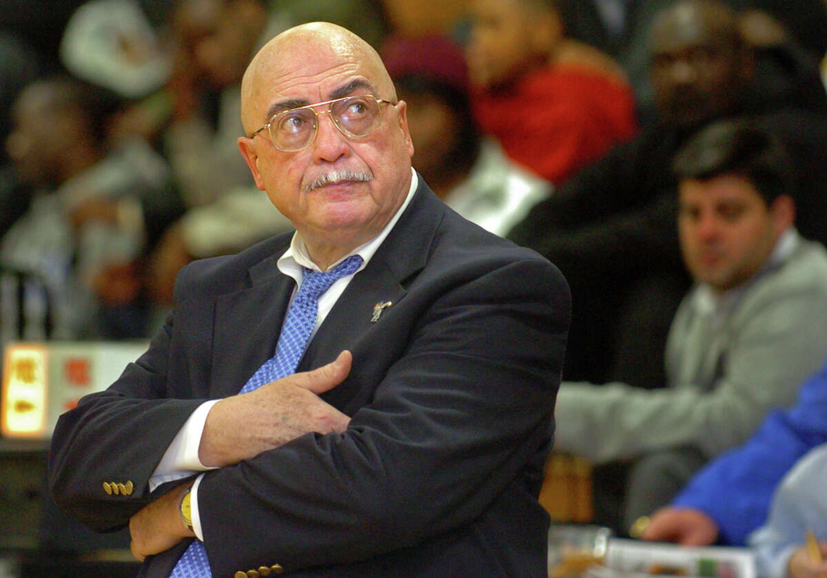 CT basketball community reacts to death of Vito Montelli