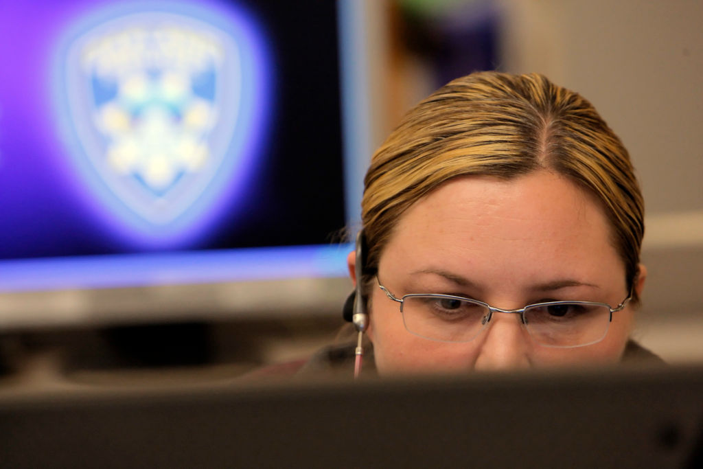 Oakland power outage, IT issues cause delays in routing 911 calls