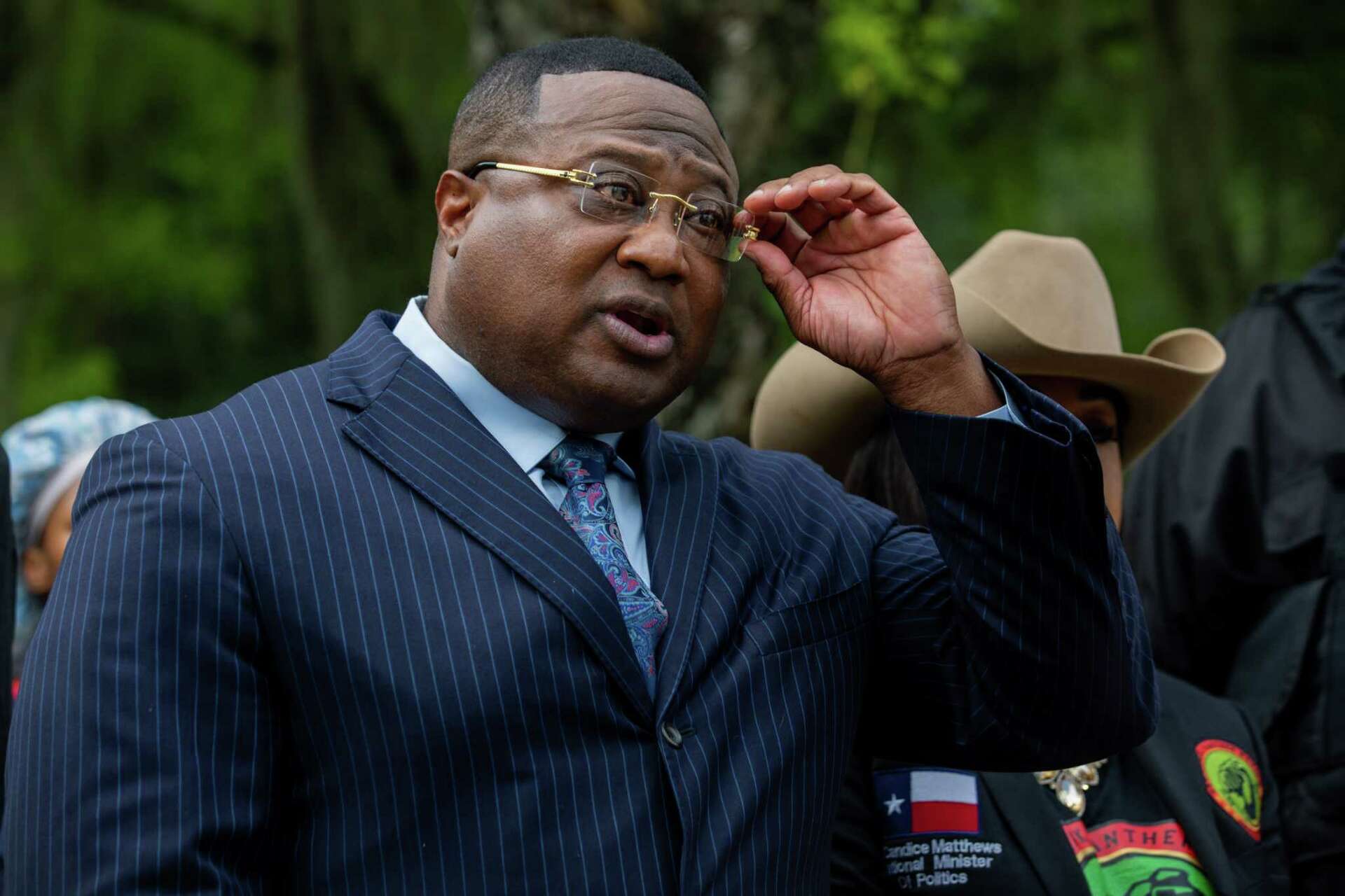 Quanell X, Texas police spar over abuse claims in Rudy Farias case