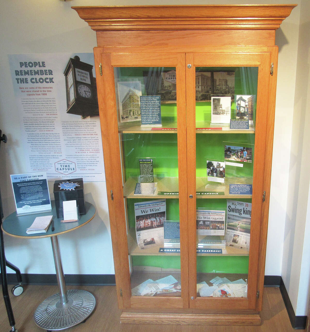 Library display shows contents of time capsule