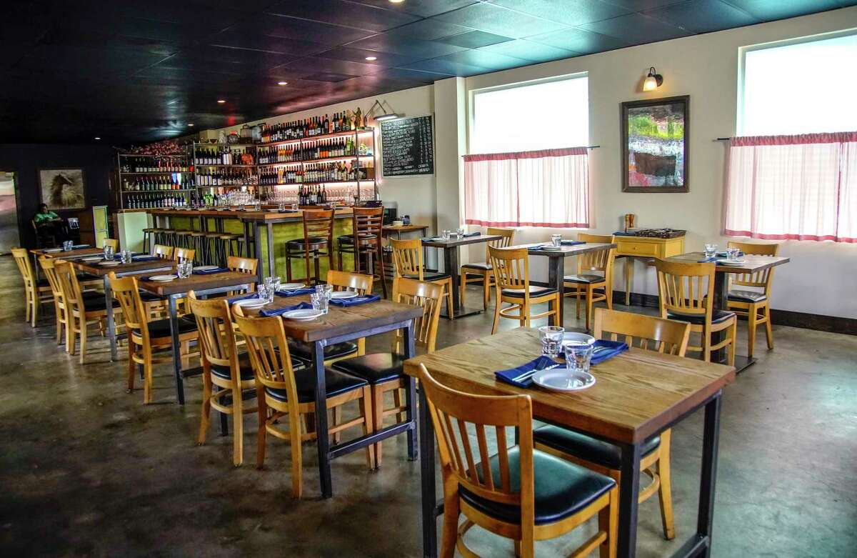 Review: Houston Italian restaurant Mimo has exciting food, wine