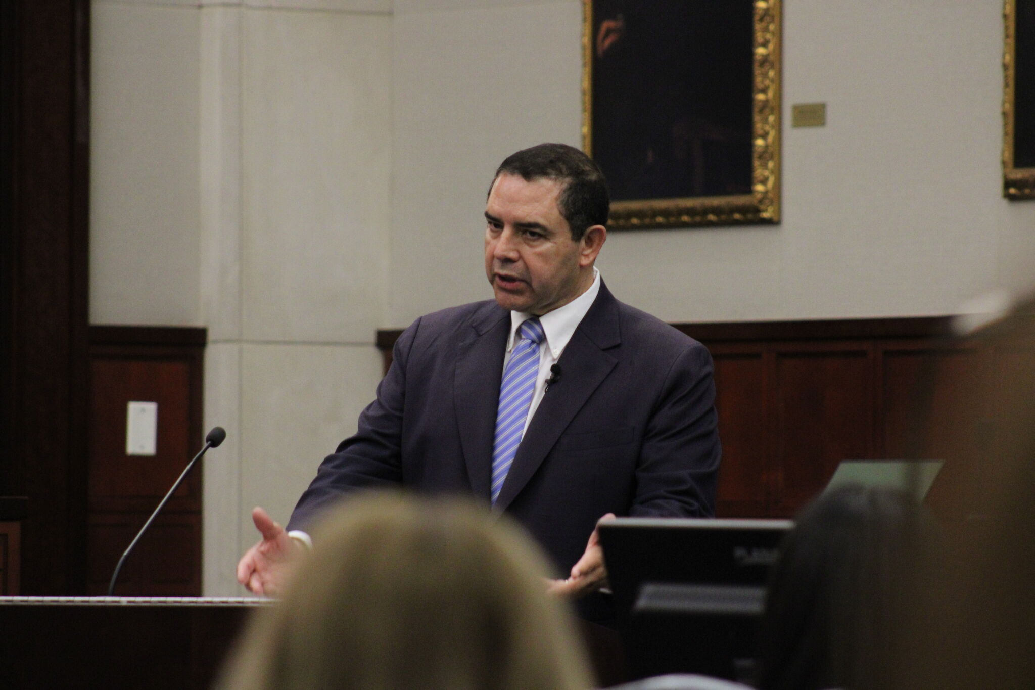 Rep. Henry Cuellar shows support for EPA rule to reduce EtO emissions