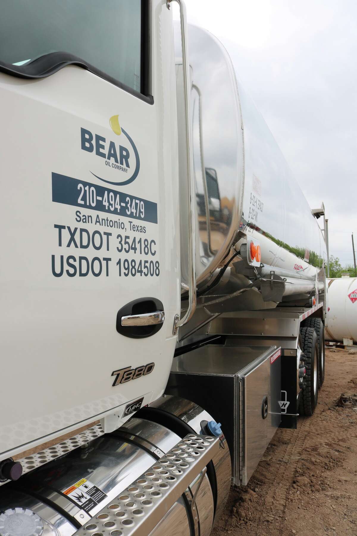 San Antonio petroleum company expanding into Laredo with new hire