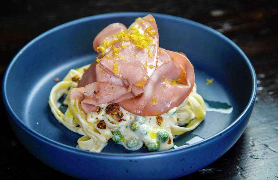 Review: Houston Italian restaurant Mimo has exciting food, wine