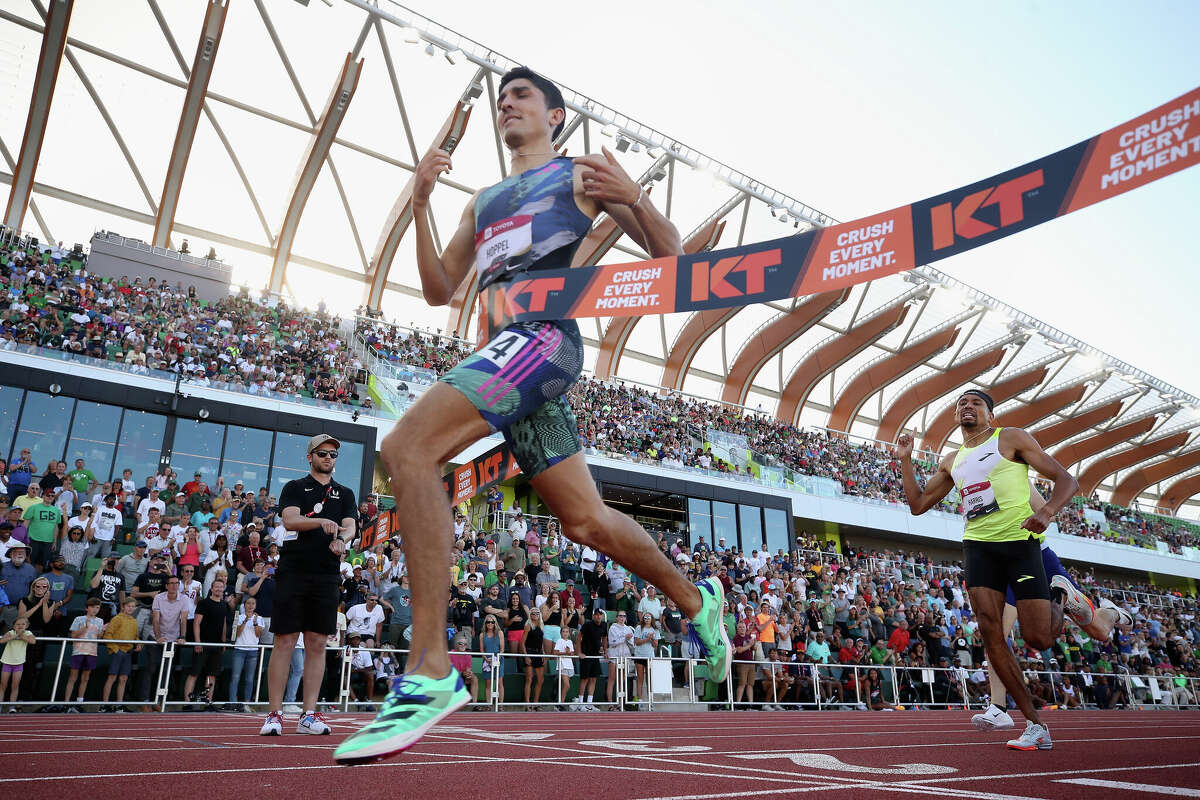 TRACK: Hoppel successfully defends American 800-meter title