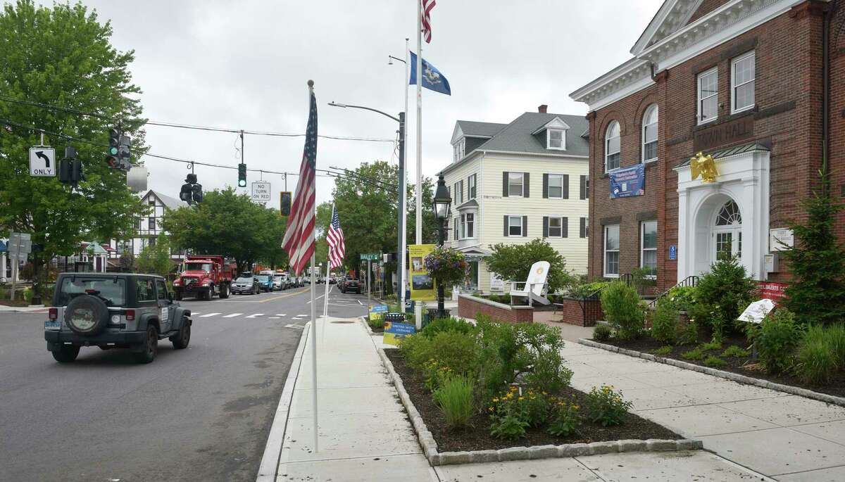 Ridgefield works to add designated bus stops in popular spots