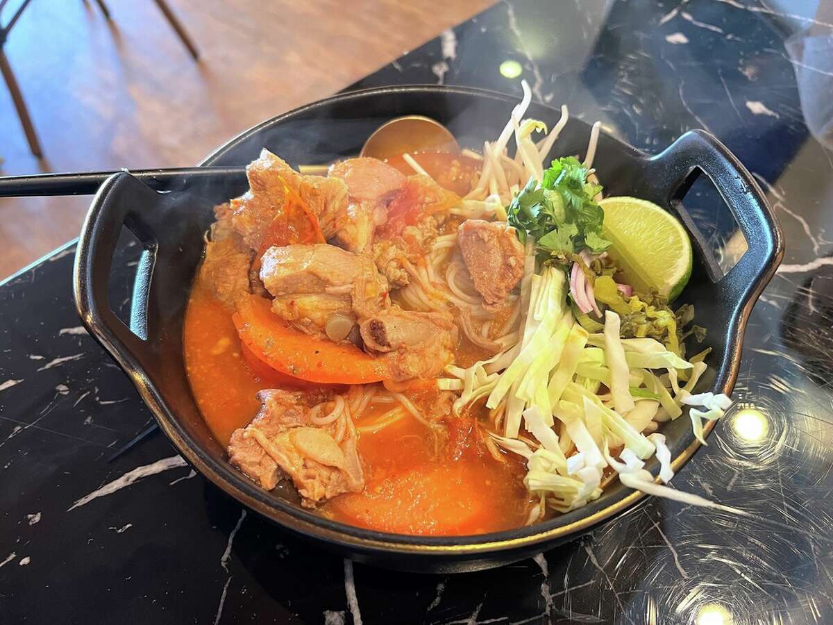 Kin Dee in the Heights chef opens Spring restaurant Four Region Thai