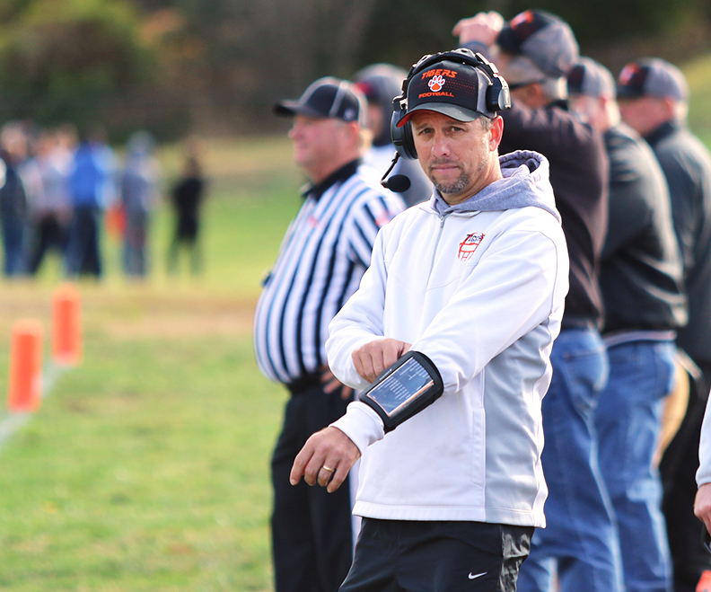 Pembrook has Greenfield football revisiting '90s dominance