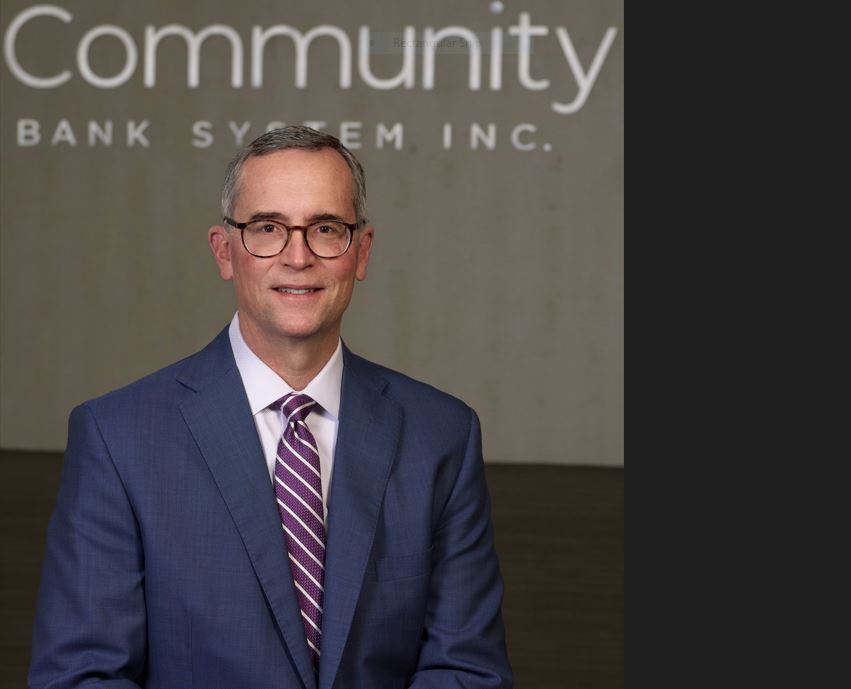 Community Bank's incoming CEO wants to continue growth
